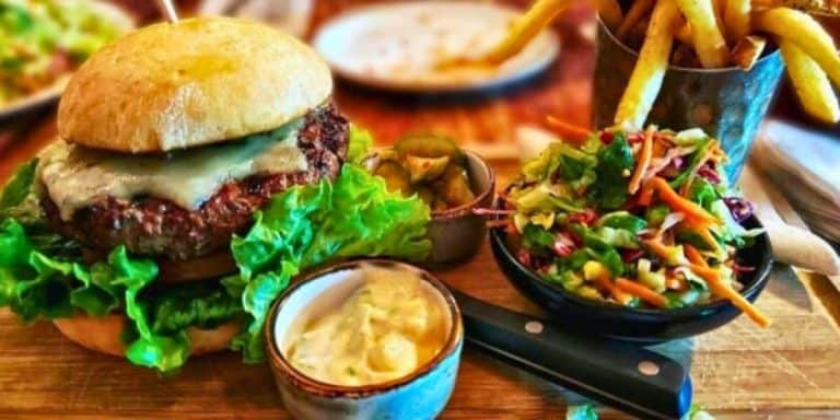 Quiet Dining Spots at Disney: Where to Escape the Crowds | How To Disney
